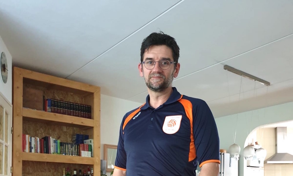 Volleybalscheidsrechter Strale Živić van Trivos naar hoger plan ...